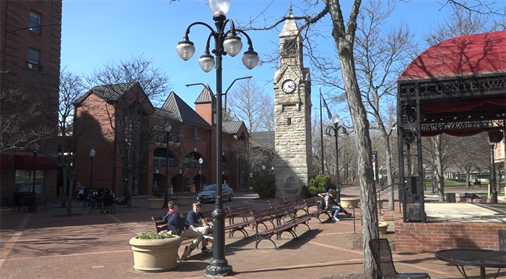 Centerway Square voted top 10 best town squares in the country - WENY News