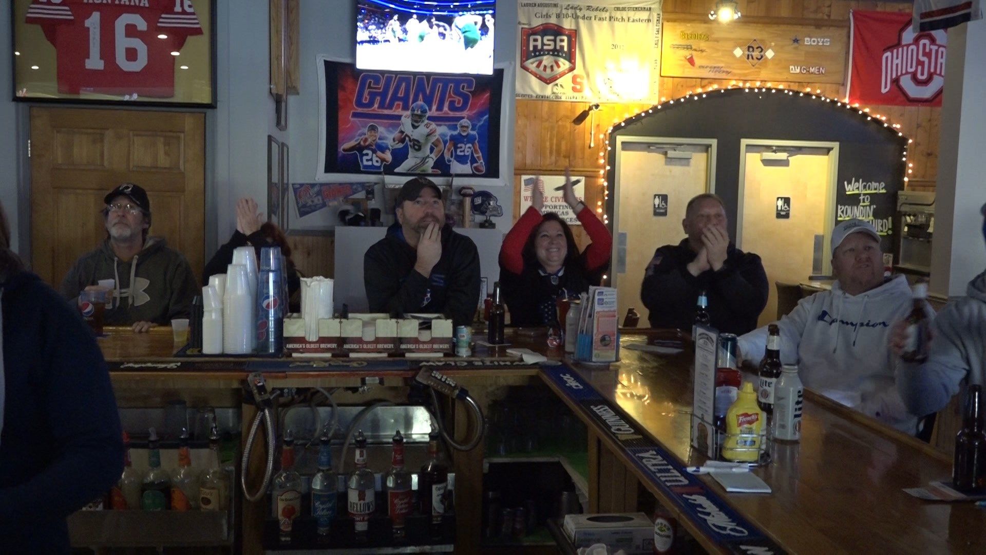 Local bar generates upbeat atmosphere during sports games - WENY News