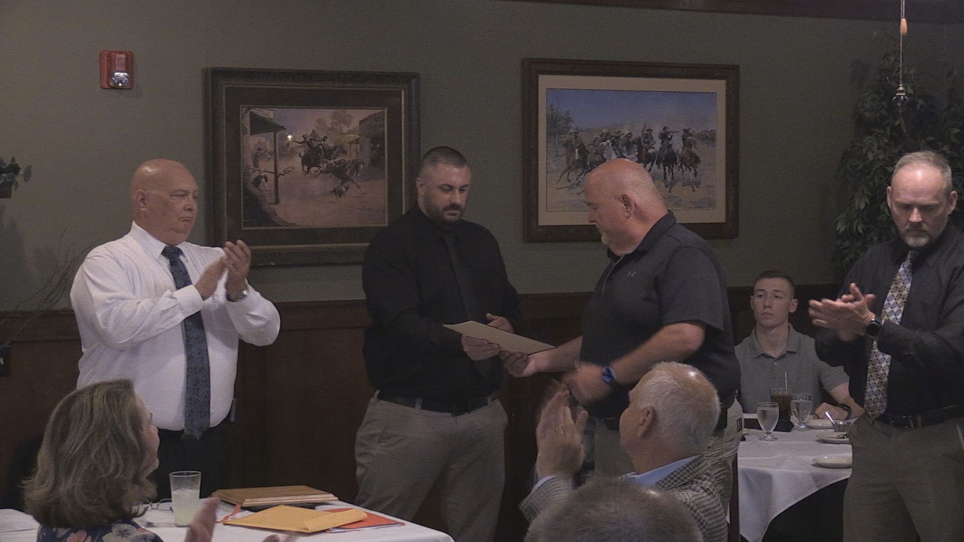 Horseheads Kiwanis Club Honors Local Law Enforcement Officers of the Year - WENY News