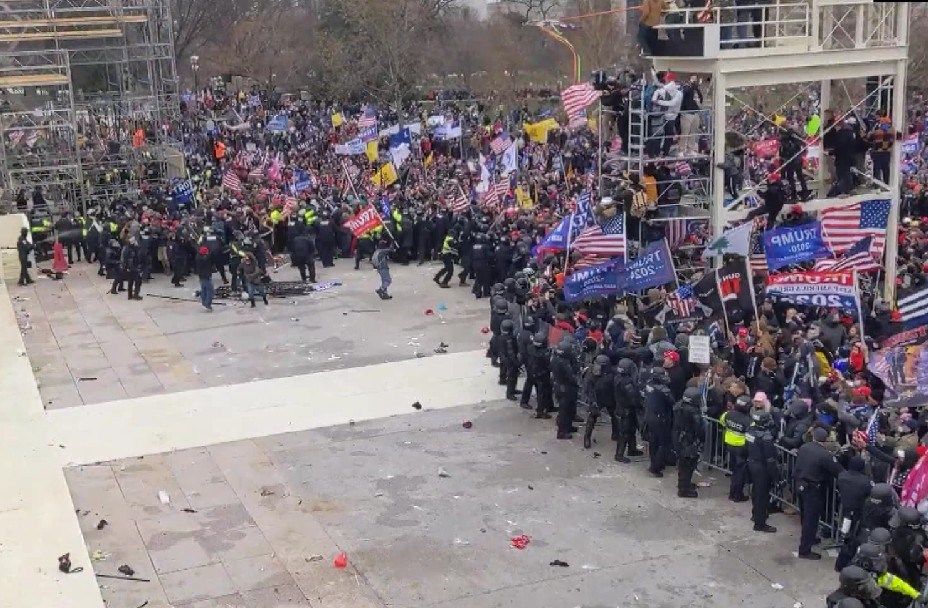 Ethics Watchdog Group, Congressional Members Air Concerns After Trump ...