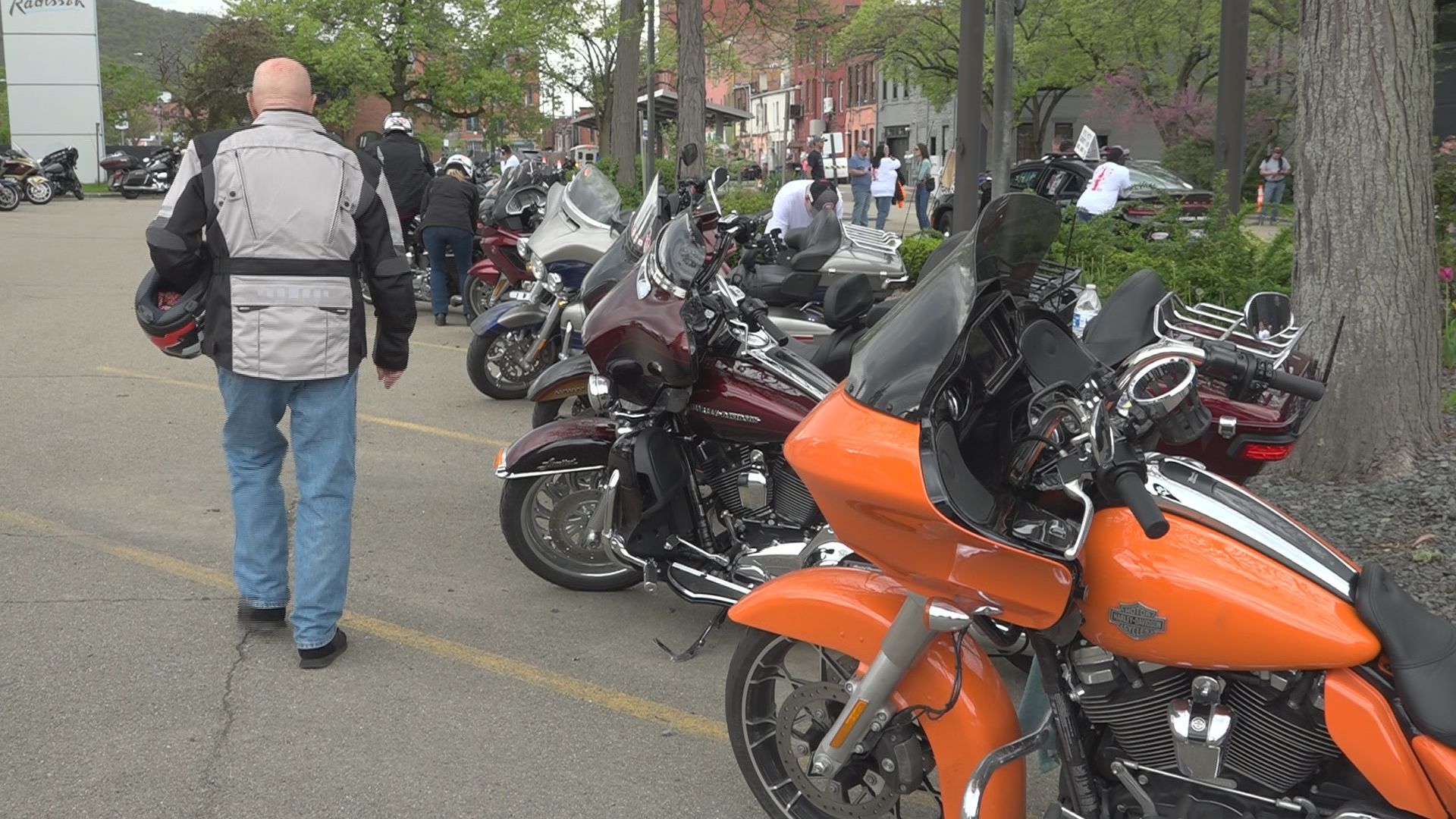 'Kyle Petty Charity Ride' passes through Twin Tiers as part of a road trip fundraiser - WENY News