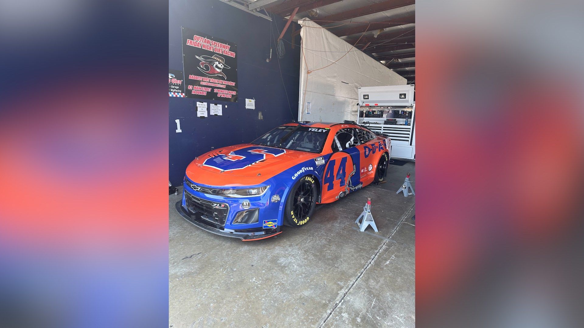 NY Racing Team & Syracuse University join forces for Go Bowling at the ...